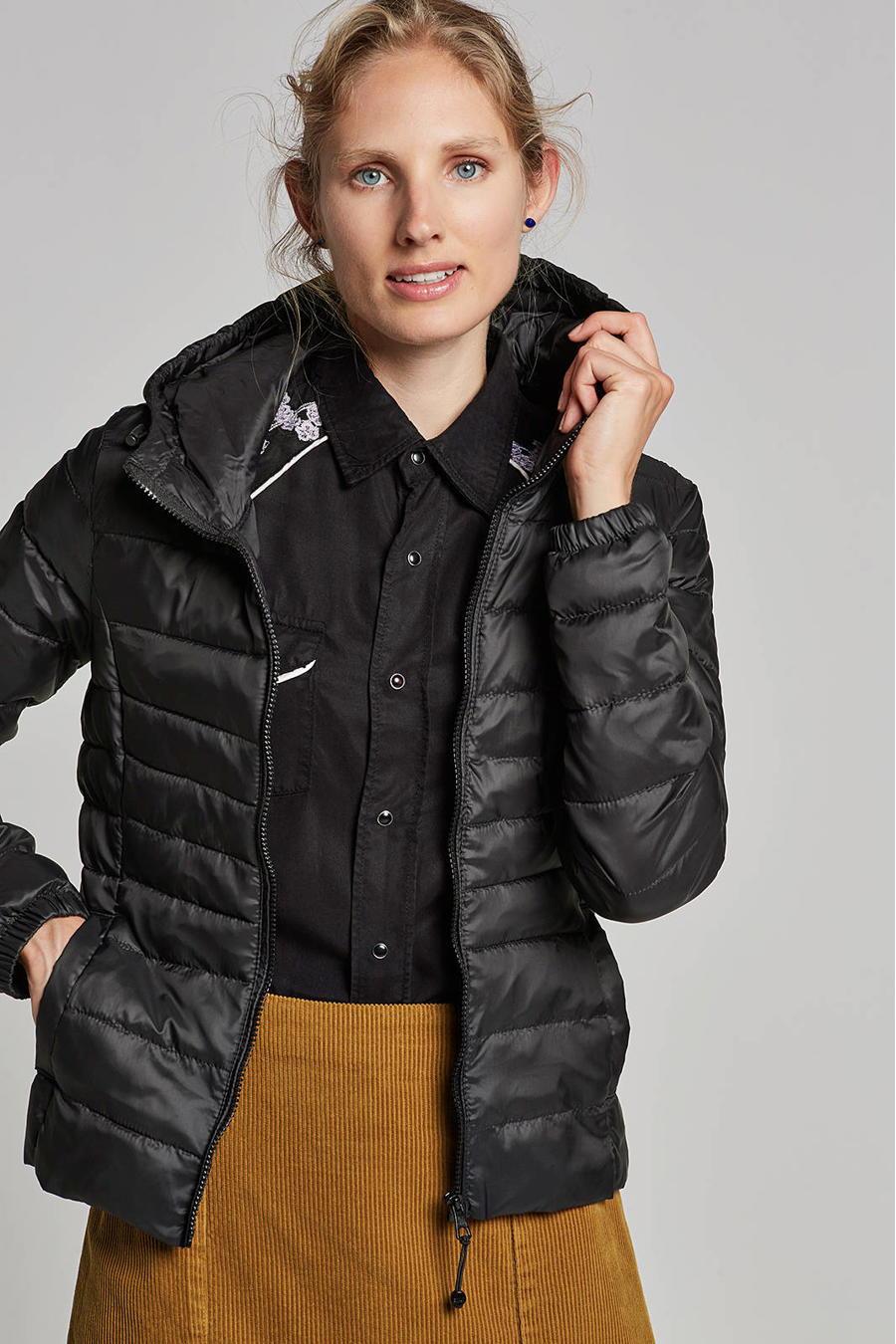 Zwarte jassen voor dames online kopen? | Morgen in huis | Wehkamp