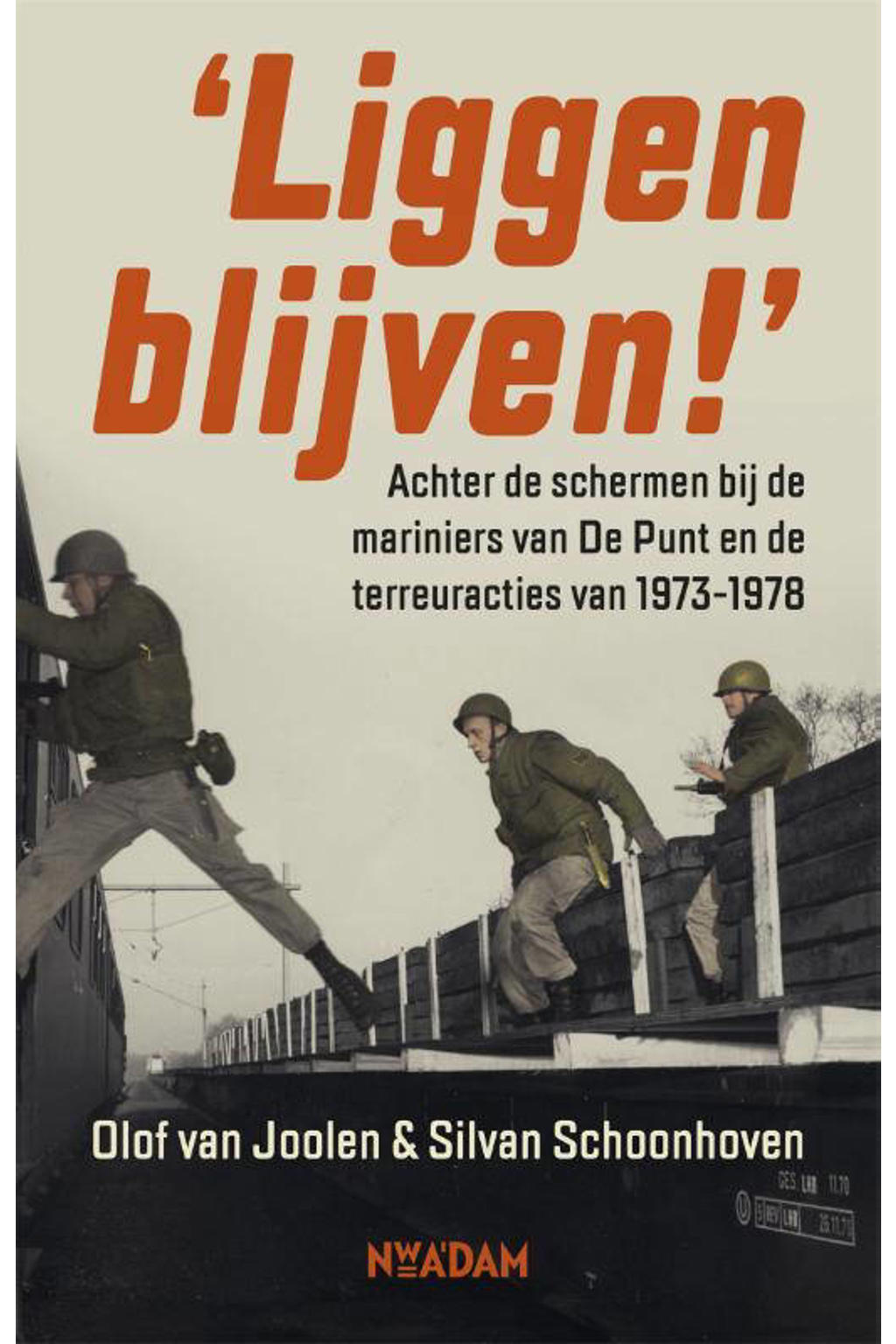 Olof van Joolen en Silvan Schoonhoven Liggen blijven! | wehkamp