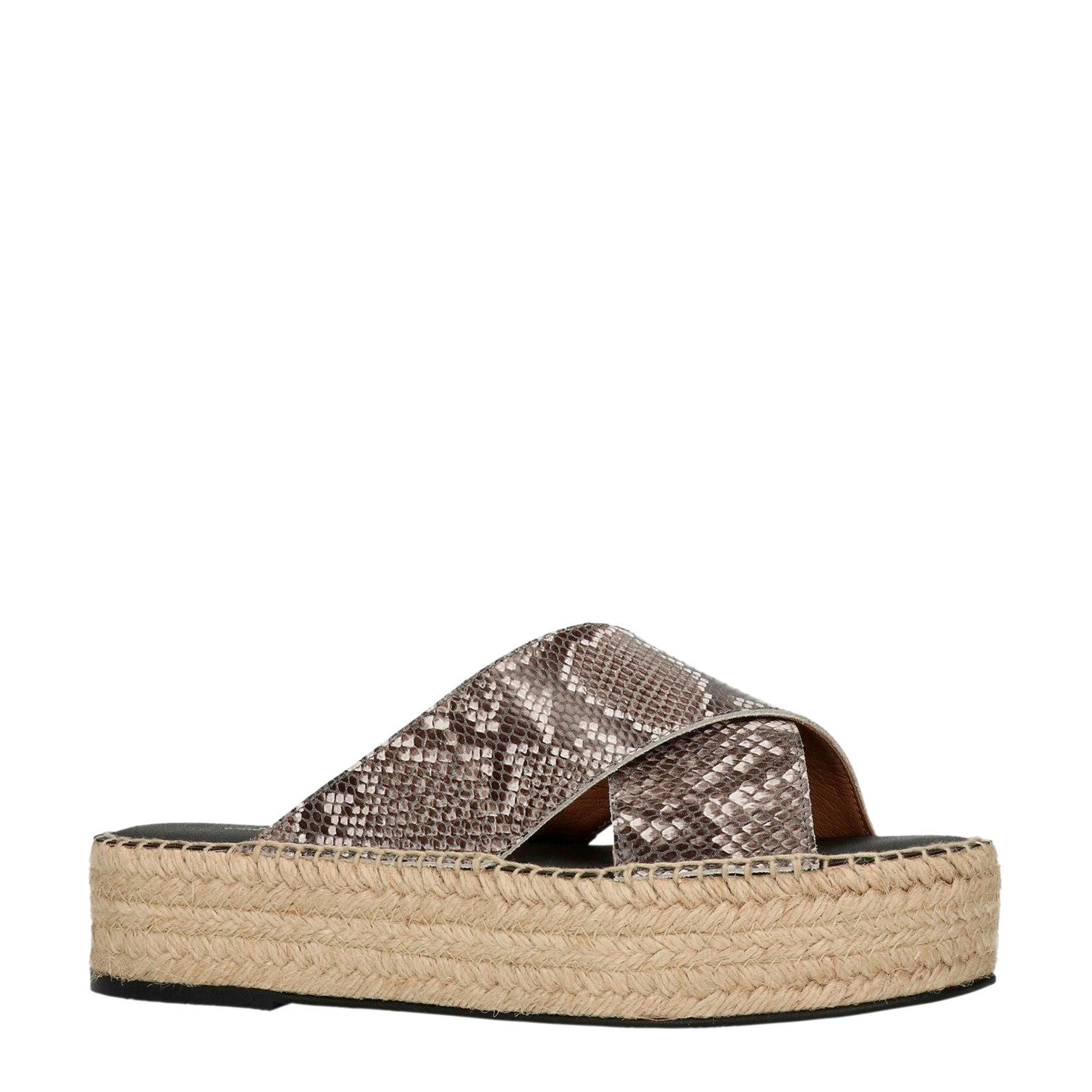 Sacha leren plateau slippers met slangenprint | wehkamp