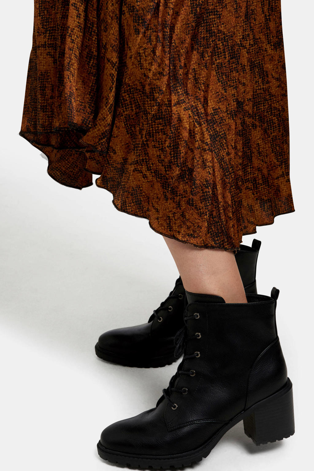 Shoeby plissé rok Pixie met slangenprint brique | wehkamp