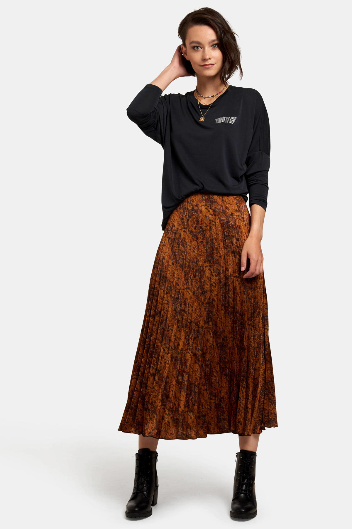 Shoeby plissé rok Pixie met slangenprint brique | wehkamp