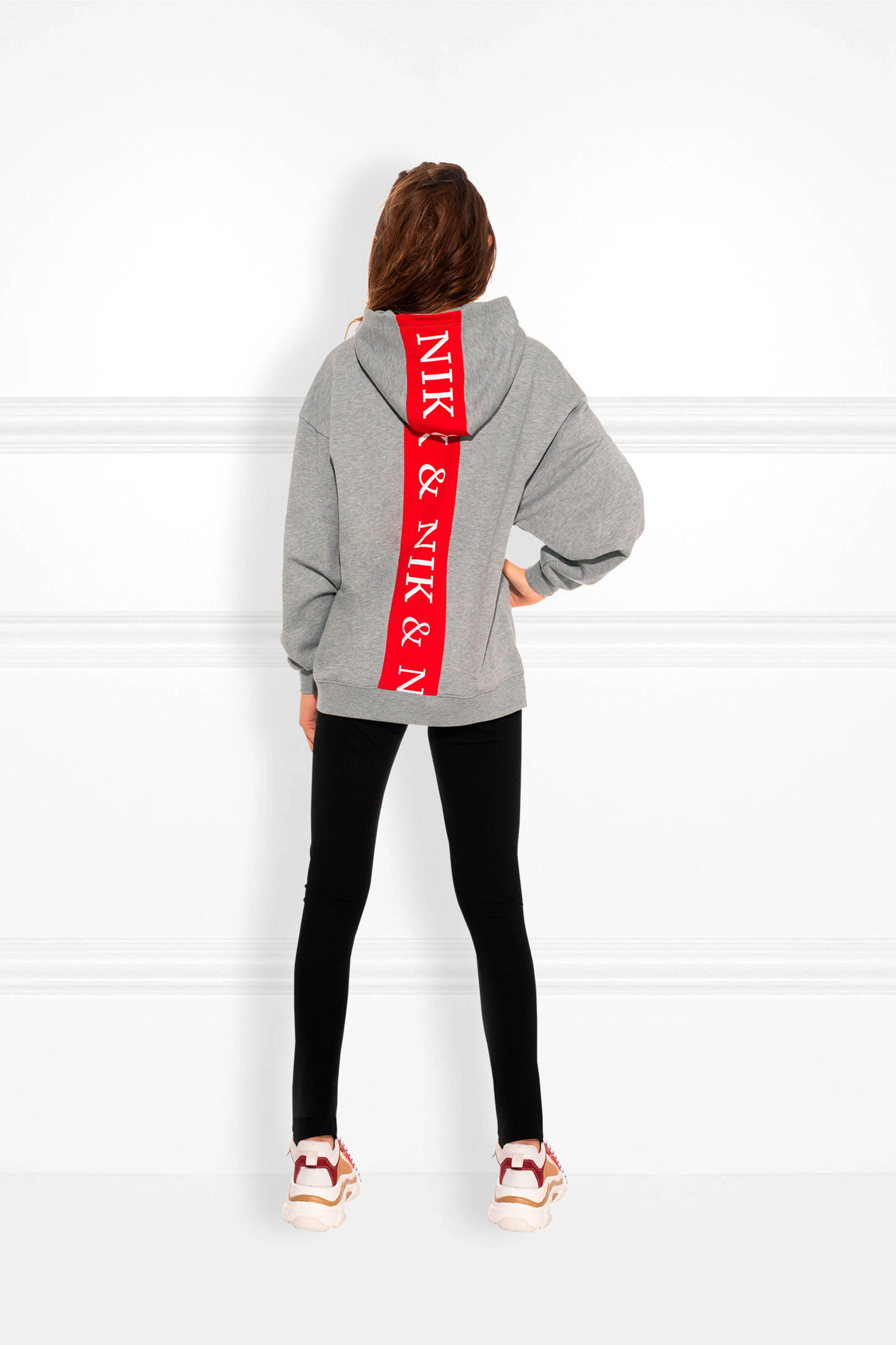 NIK&NIK hoodie Kloe met logo grijs melange/rood/wit | wehkamp