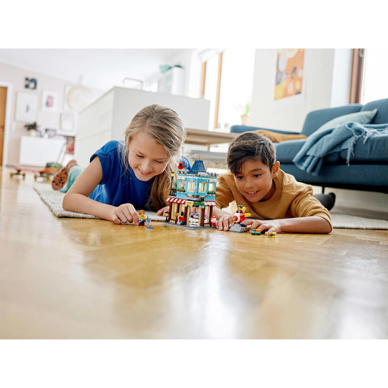 LEGO Creator Townhouse Toy Store | wehkamp