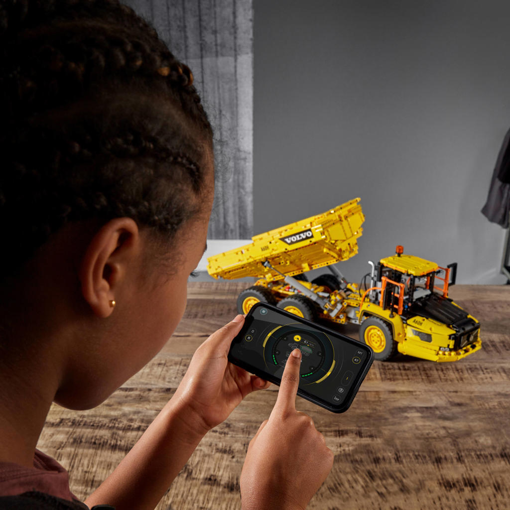 LEGO Technic Volvo 6x6 Truck met kieptrailer 42114 | wehkamp