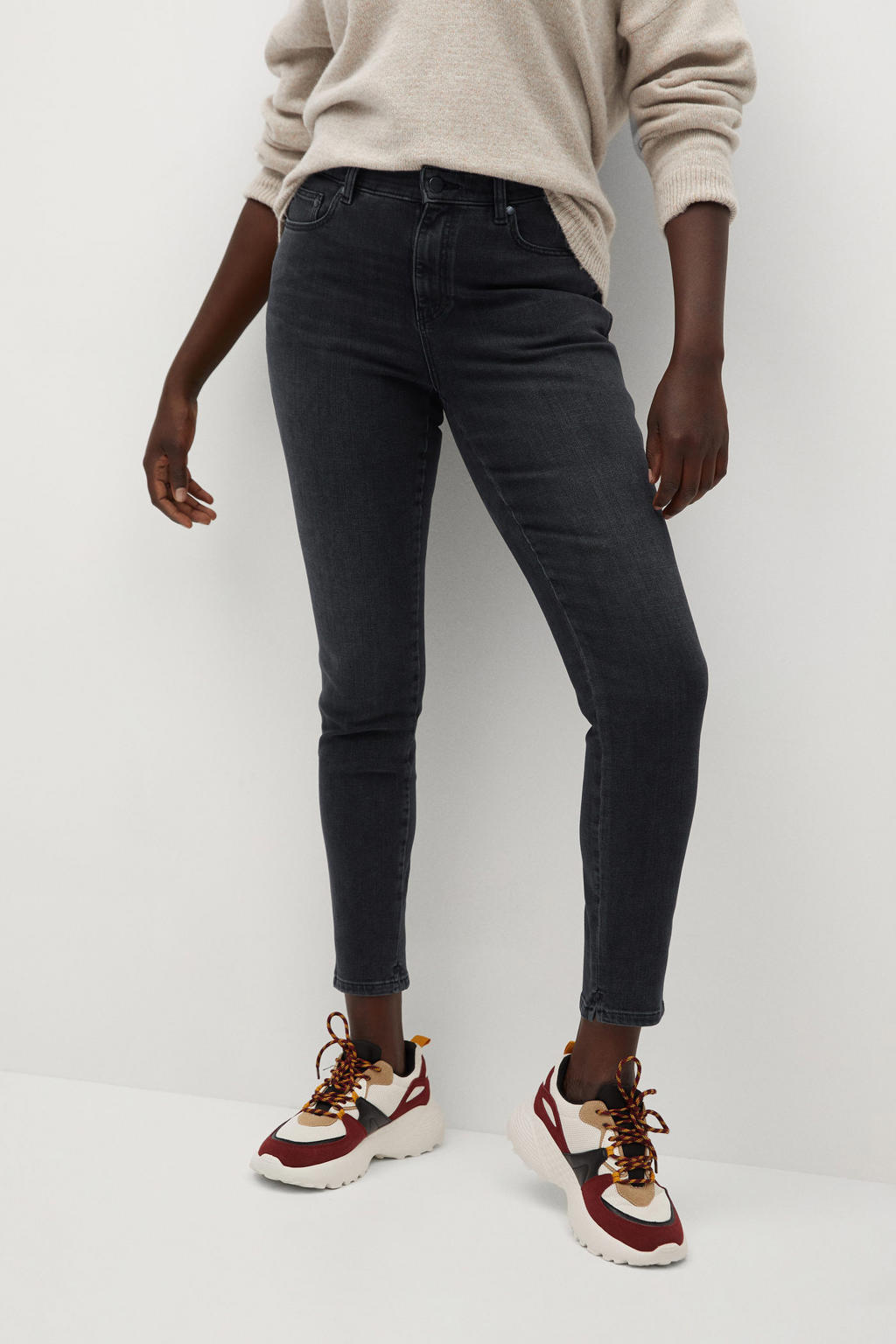 Mango Plus Size push-up super skinny jeans Irene Bi- stretch black ...