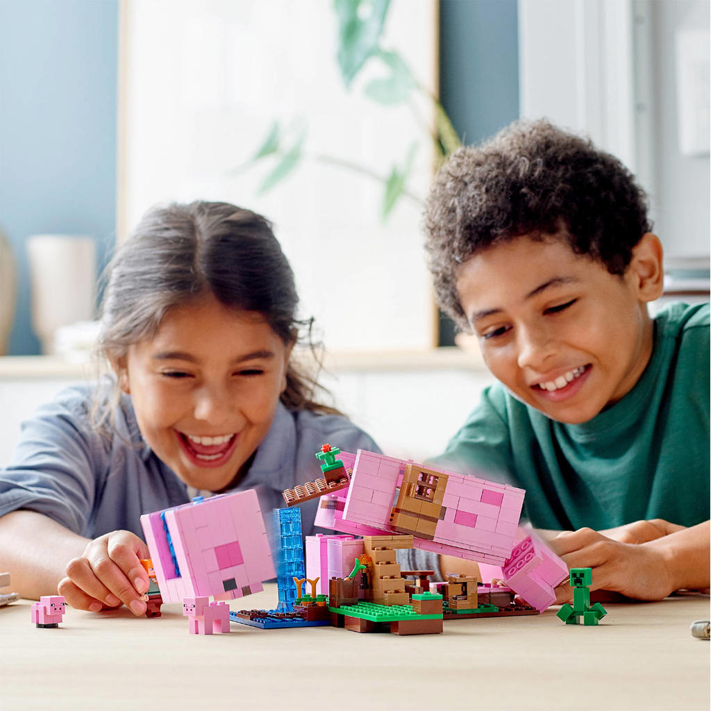 LEGO Minecraft Het Varkenshuis 21170 | wehkamp