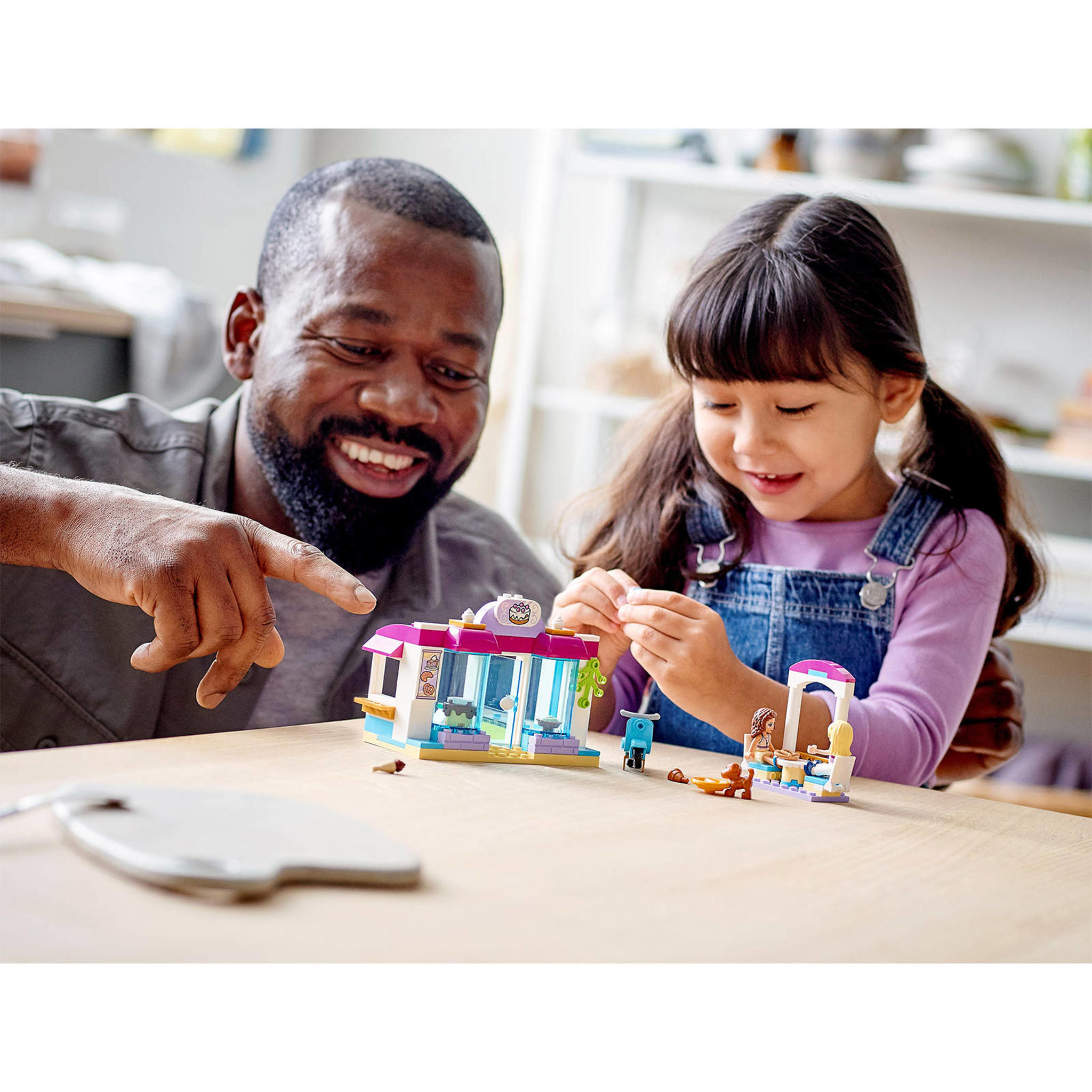 LEGO Friends Heartlake City Bakkerij 41440 | wehkamp