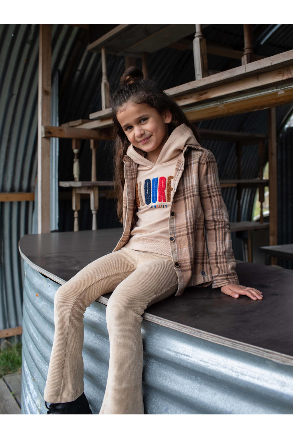 Quapi Girls hoodie Kelcey met tekst en 3D applicatie zand | wehkamp