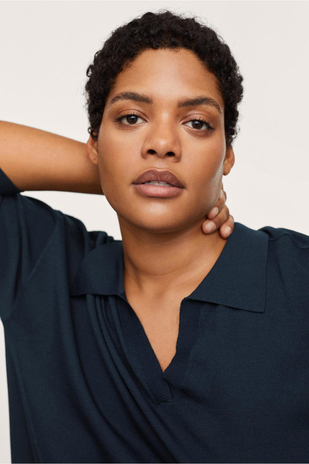 Mango Plus Size fijngebreide trui donkerblauw | wehkamp