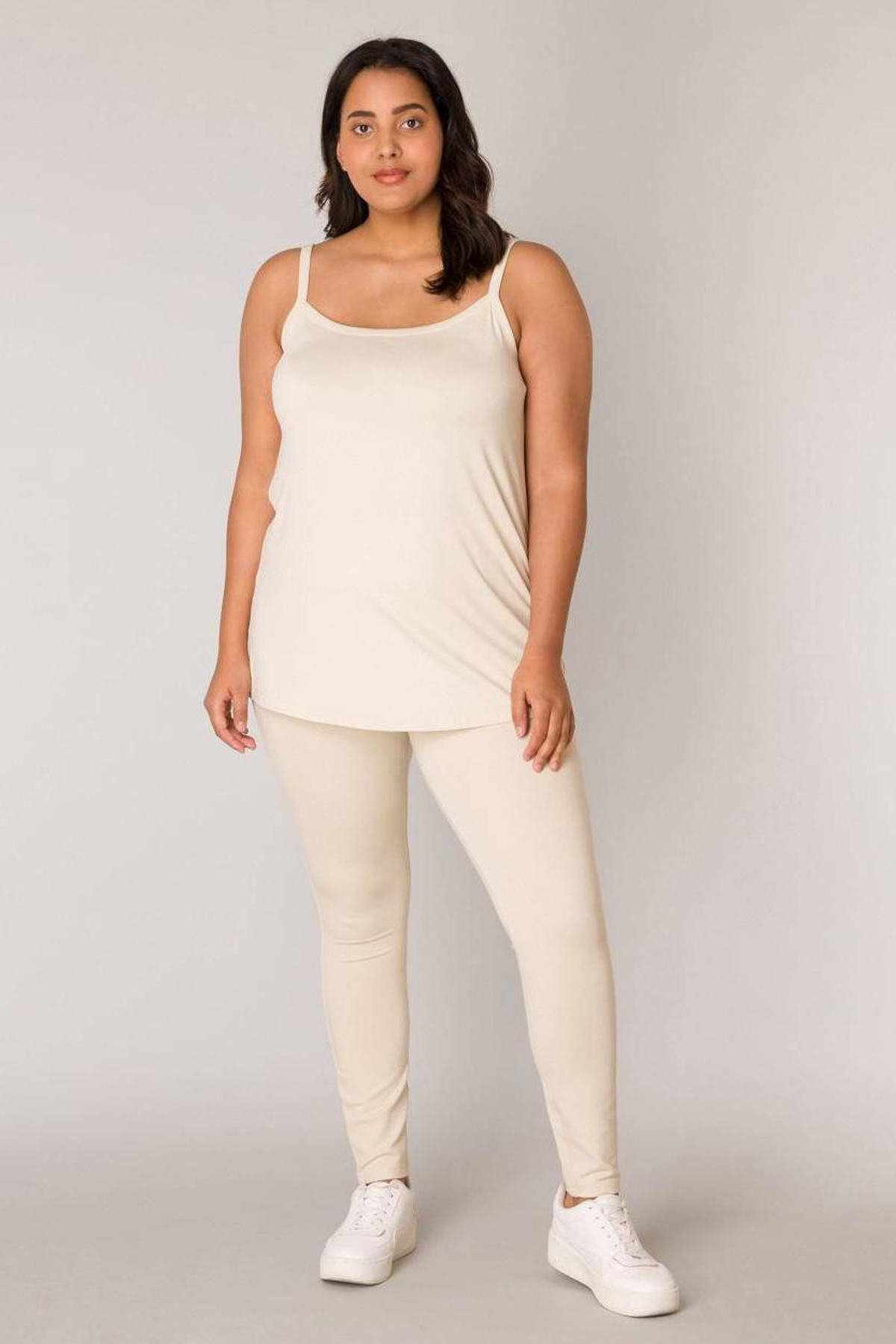 Base Level Curvy singlet Alexa beige | wehkamp