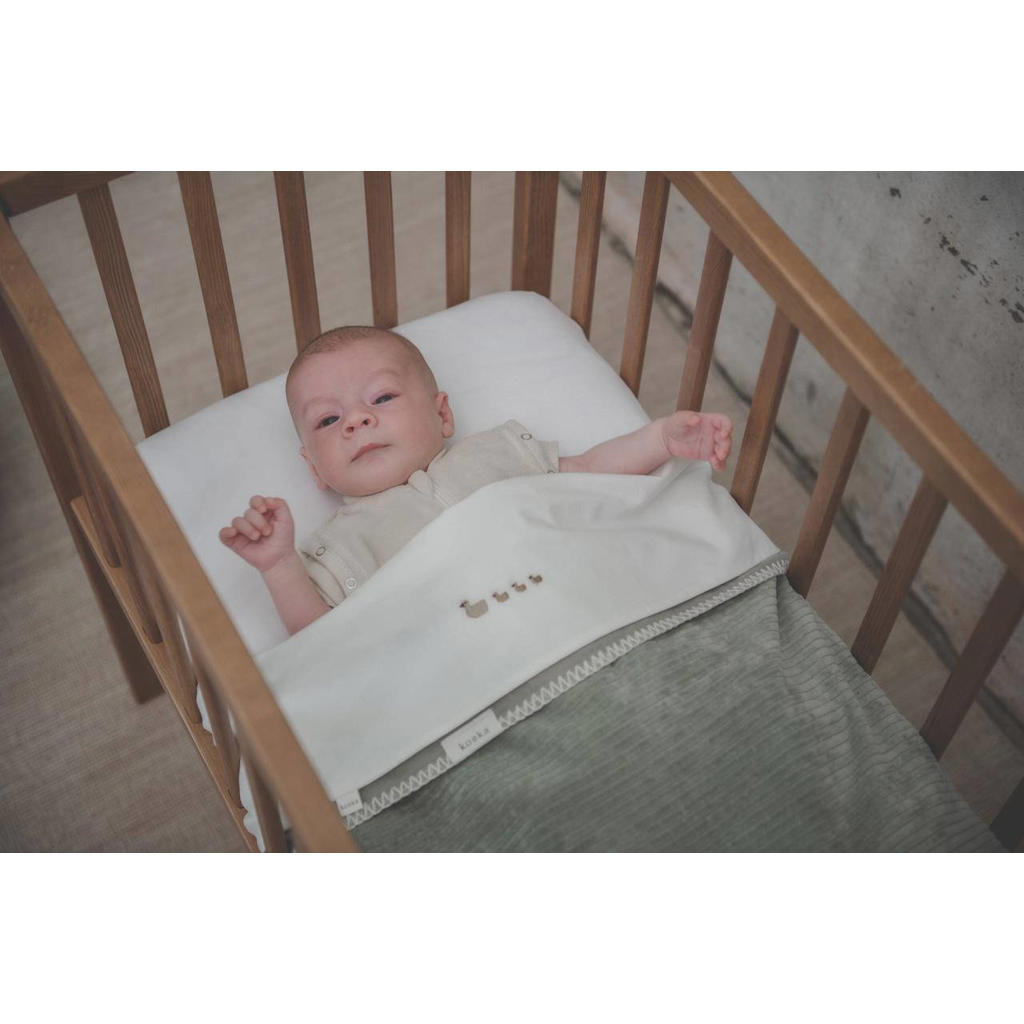 Koeka Vik baby wiegdeken corduroy/flanel 75x100 cm shadow green | wehkamp