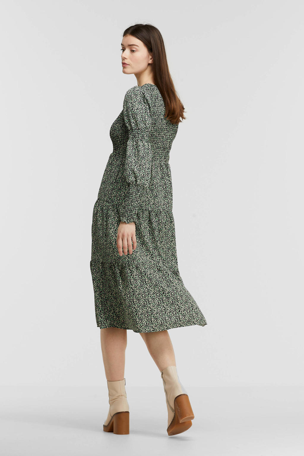 ONLY trapeze jurk ONLEVERLY met all over print en volant groen/zwart ...