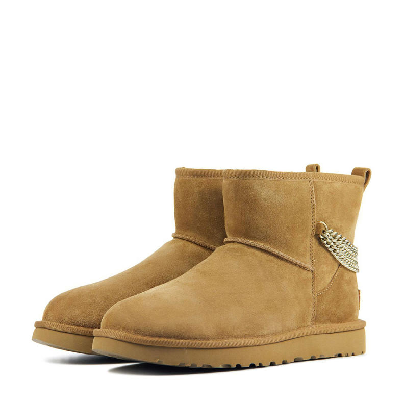 UGG Classic Mini Chains suède enkelboots bruin | wehkamp