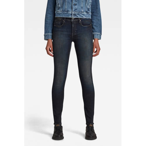 Broekmaat berekenen: welke maat broek heb ik?