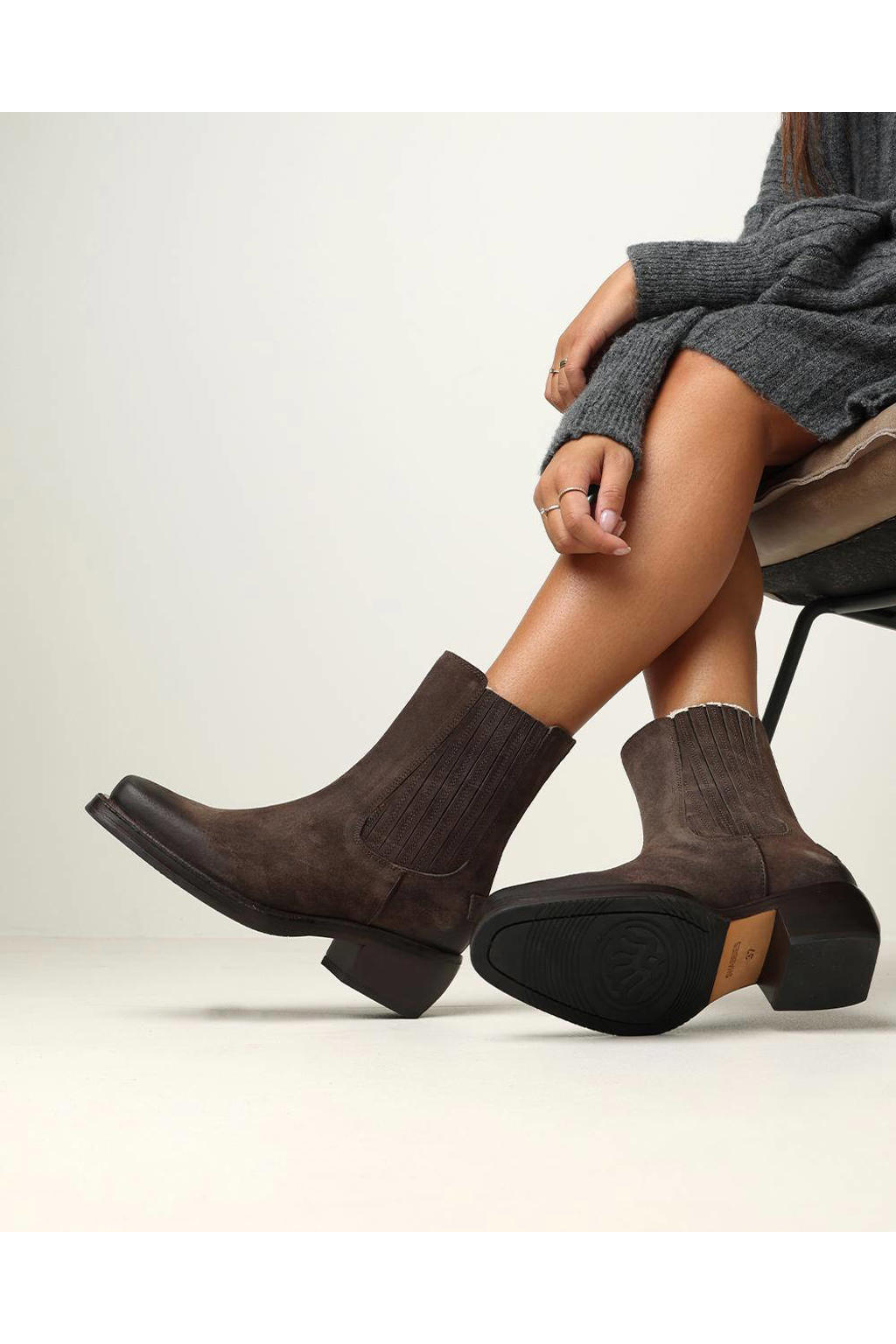 Shabbies Amsterdam suede enkellaars bruin | wehkamp