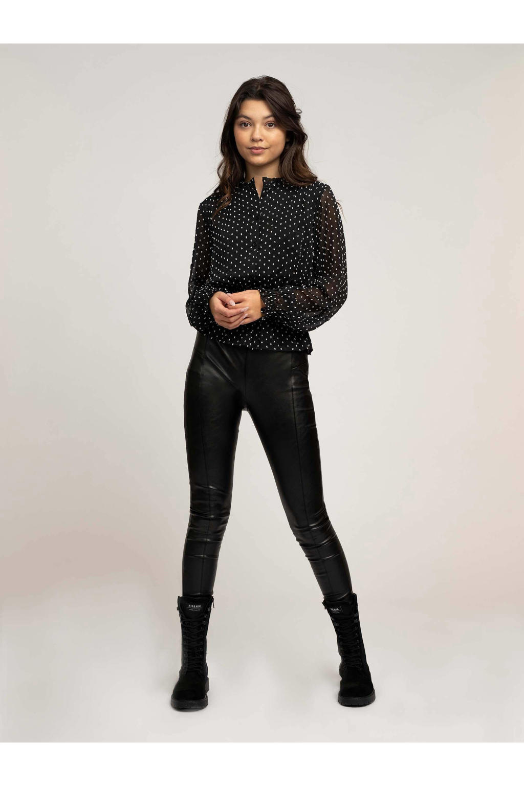 NIK&NIK top Romy met stippen en ruches zwart/wit | wehkamp