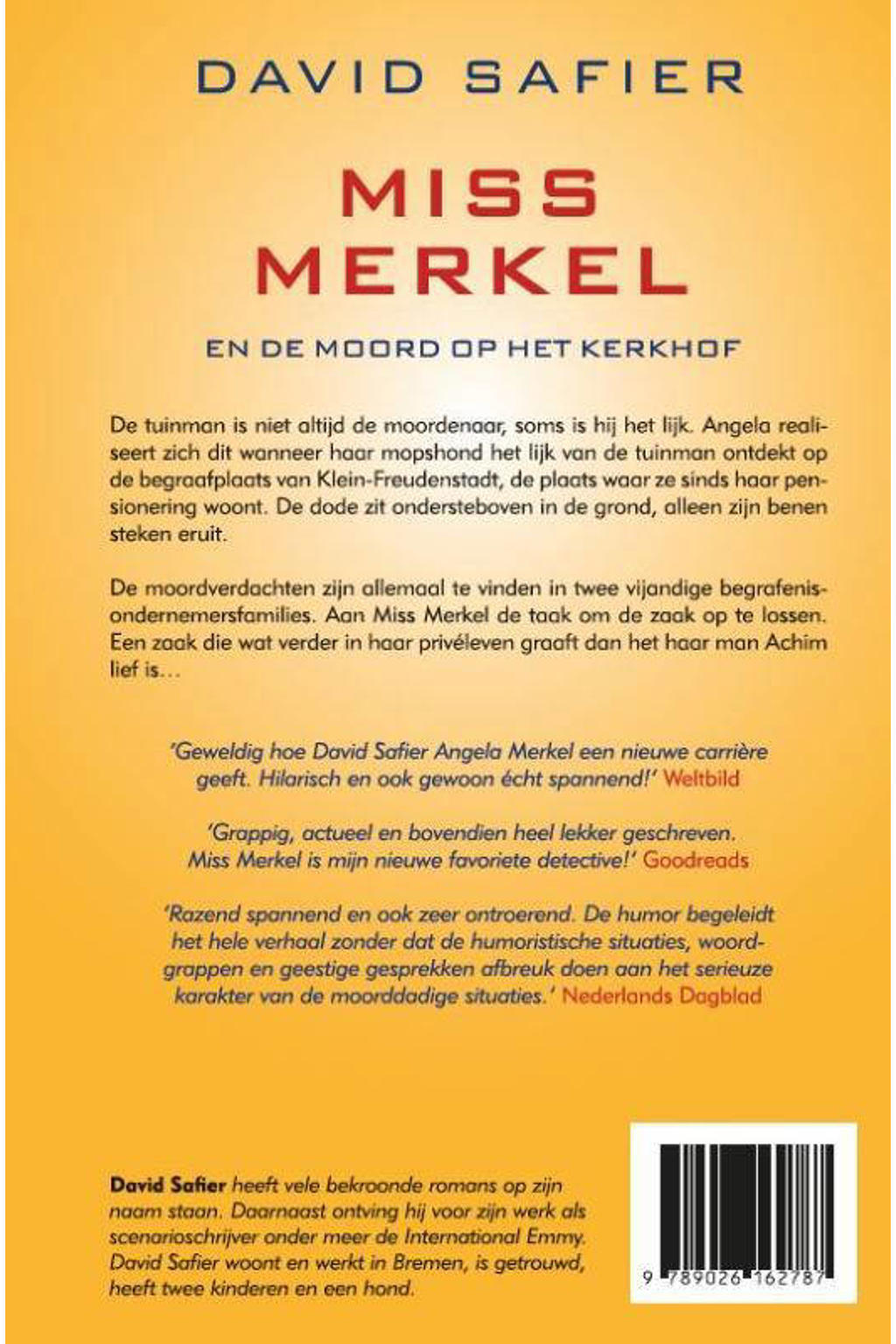 David Safier Miss Merkel: Miss Merkel en de moord op het kerkhof | wehkamp