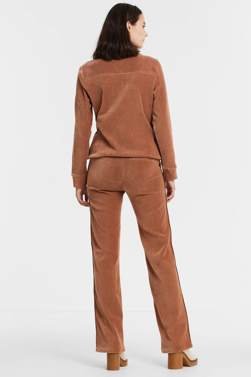 Anna Blue by Anna van Toor velours high waist straight fit jogger broek ...