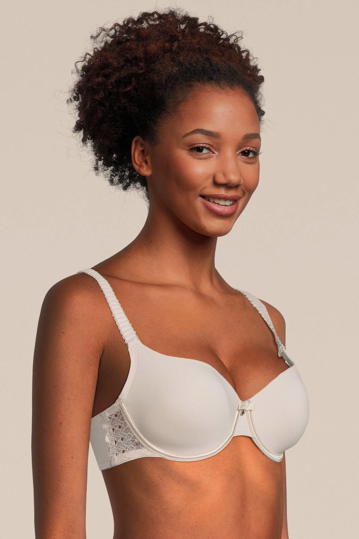 Sassa Mode voorgevormde beugelbh Lovely Secret lichtbeige | wehkamp