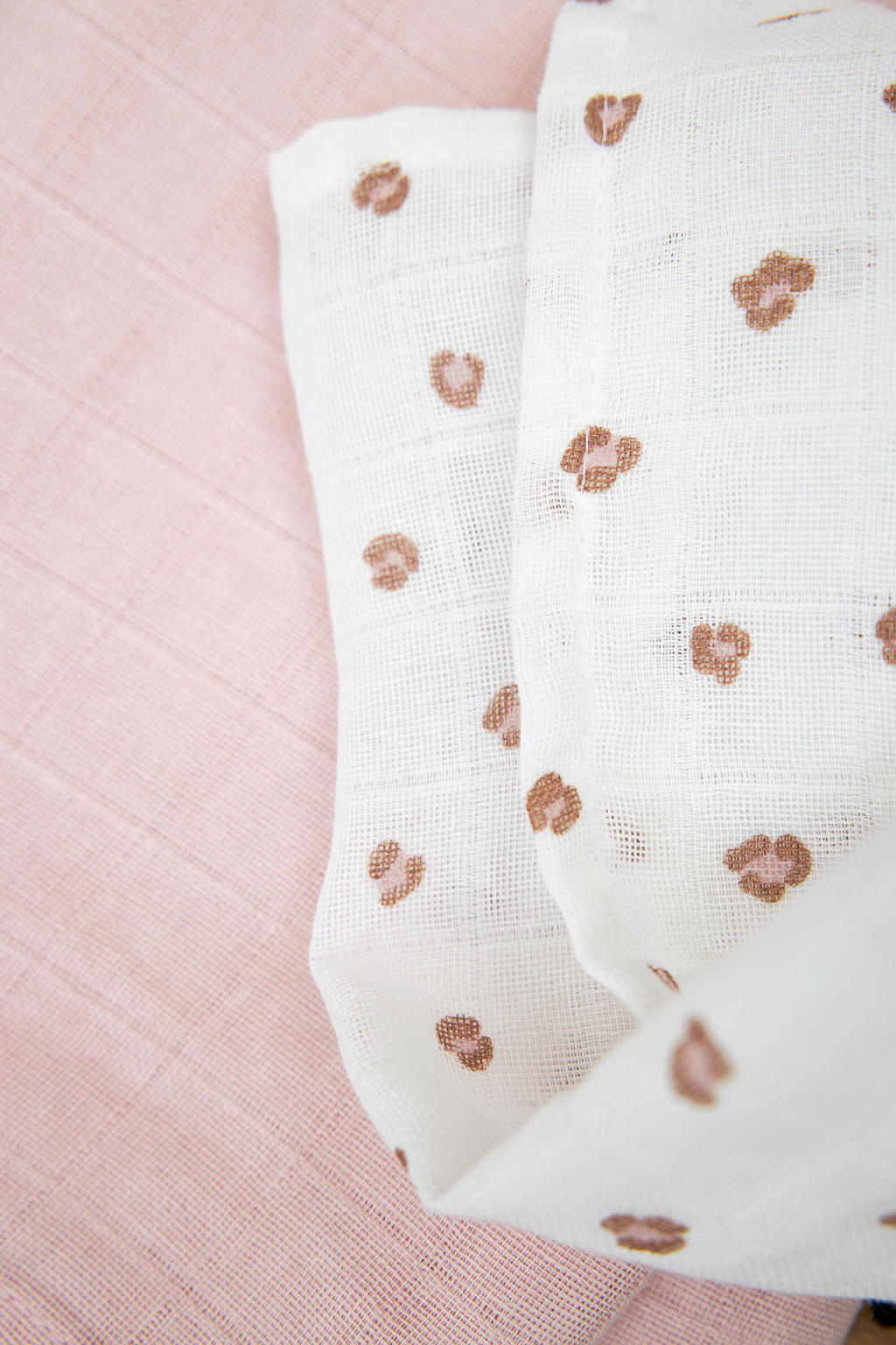 Meyco hydrofiel baby washandje Mini Panther - set van 3 Soft Pink | wehkamp