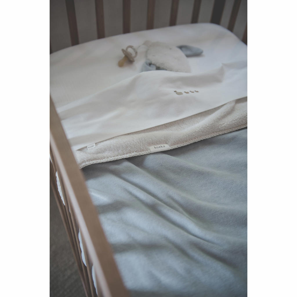 Koeka Oddi teddy wiegdeken 75x100 cm wave | wehkamp