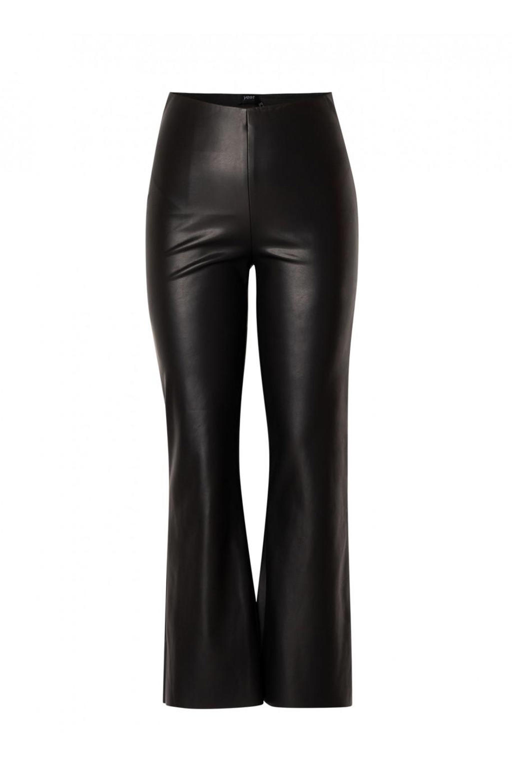Yest imitatieleren flared broek zwart | wehkamp