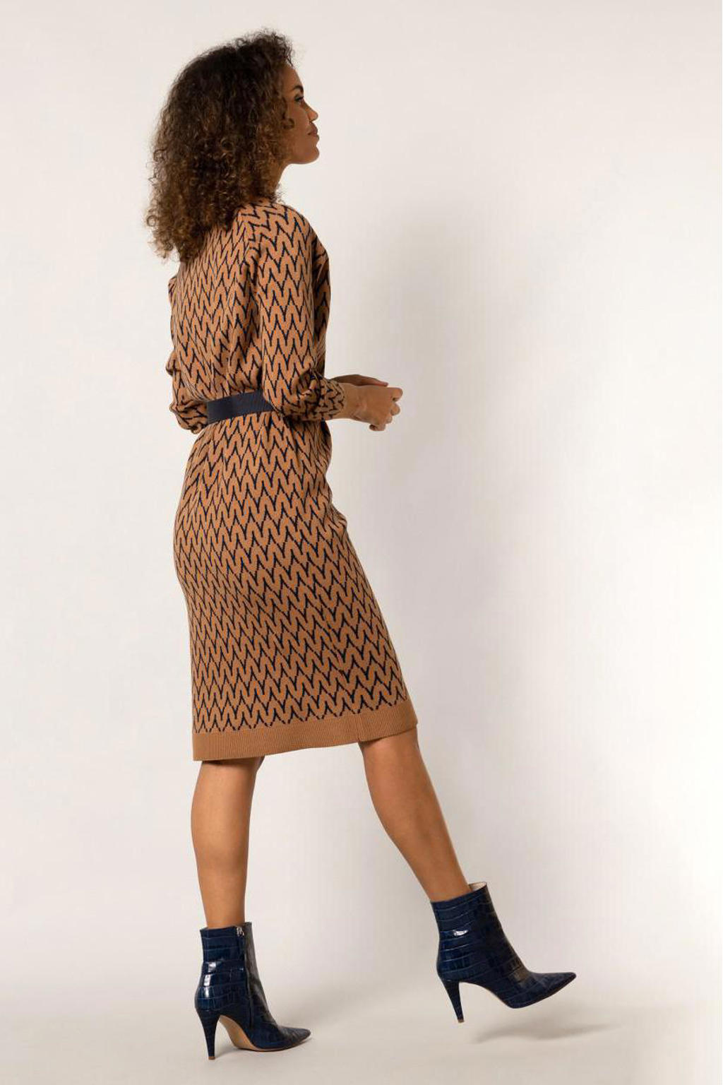 Yest gebreide jurk met all over print camel/donkerblauw | wehkamp