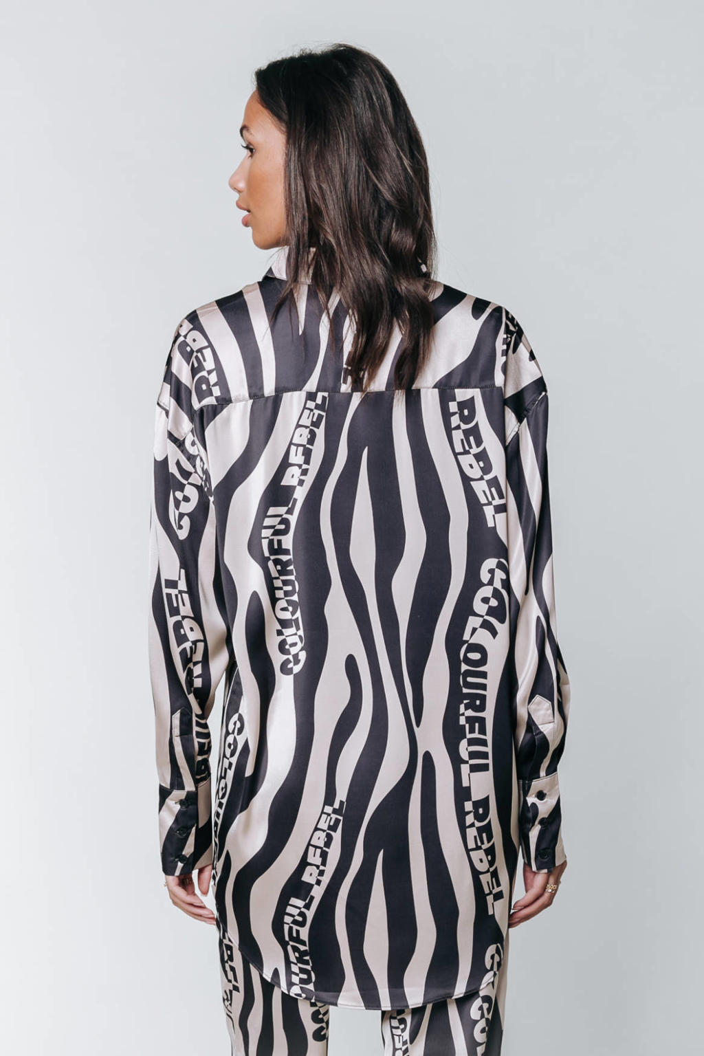 Colourful Rebel blouse Talia Zebra Oversized Boyfriend Blouse met dierenprint zand | wehkamp