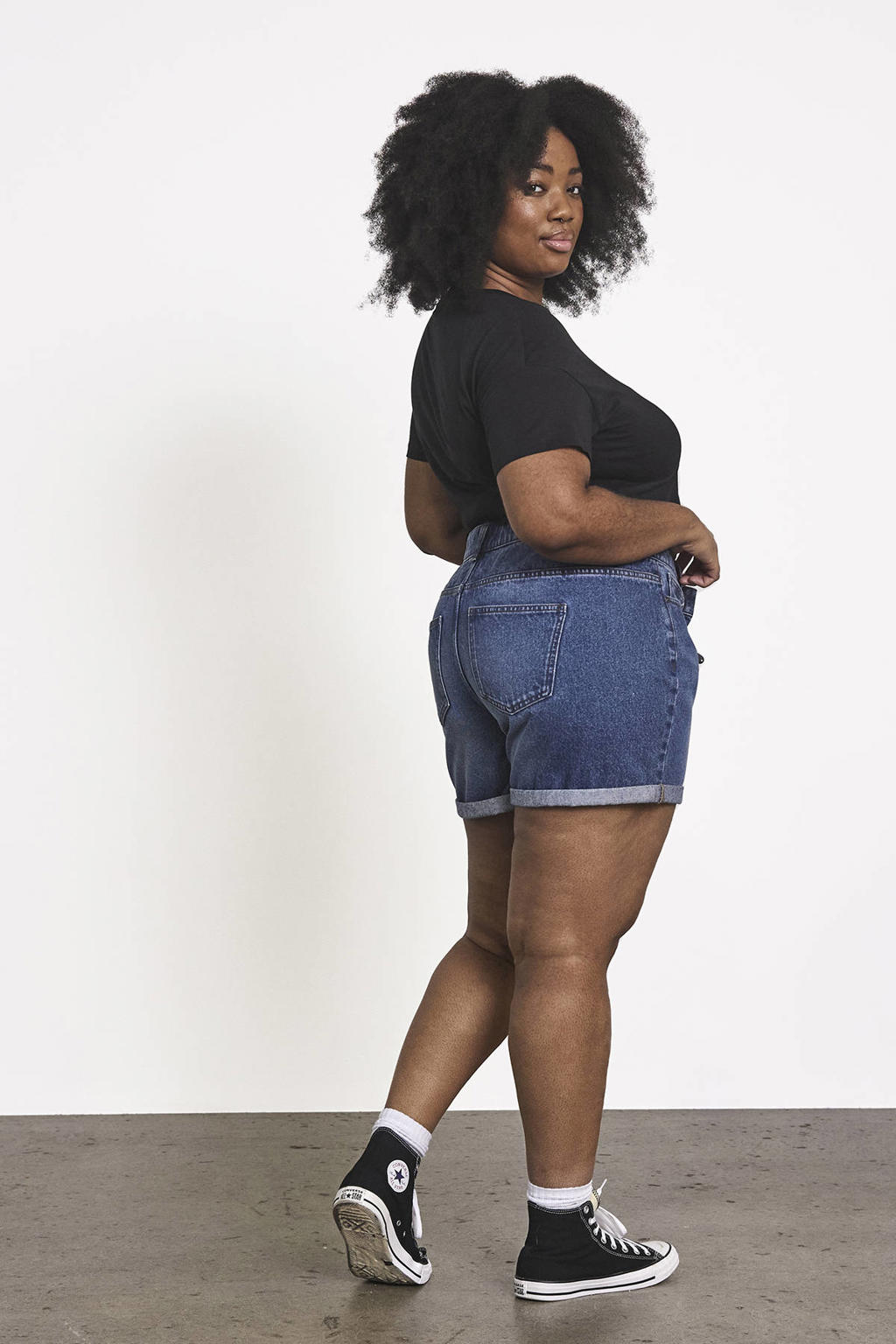 NOISY MAY Curve regular fit short NMSMILEY medium blue | wehkamp