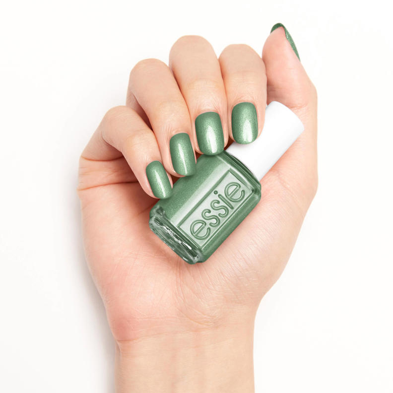 Essie limited edition parelmoer nagellak - 875 from head to mistletoe ...