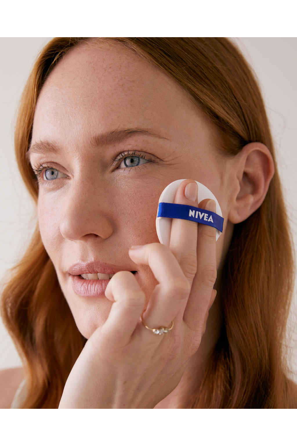 NIVEA Cellular Cellular Cushion foundation - medium - 15 ml | wehkamp