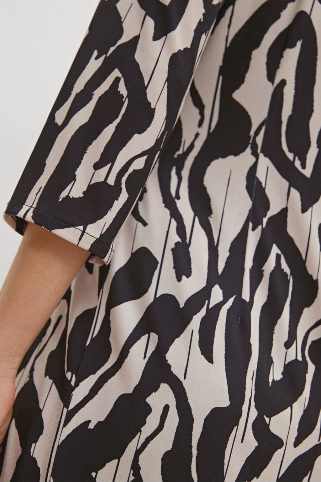 comma jurk met all over print en plooien zwart/wit | wehkamp