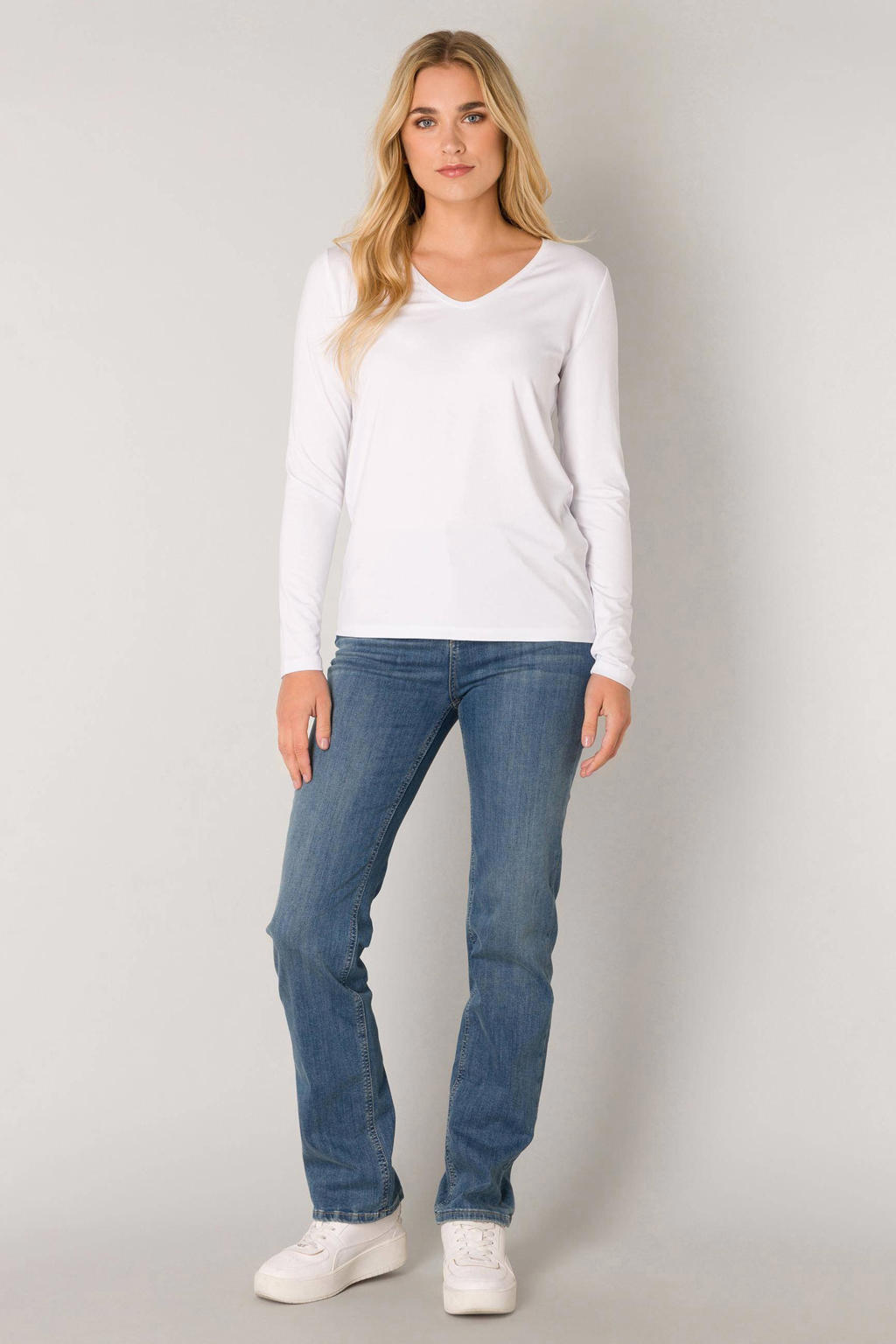 Base Level basic longsleeve Yare wit | wehkamp