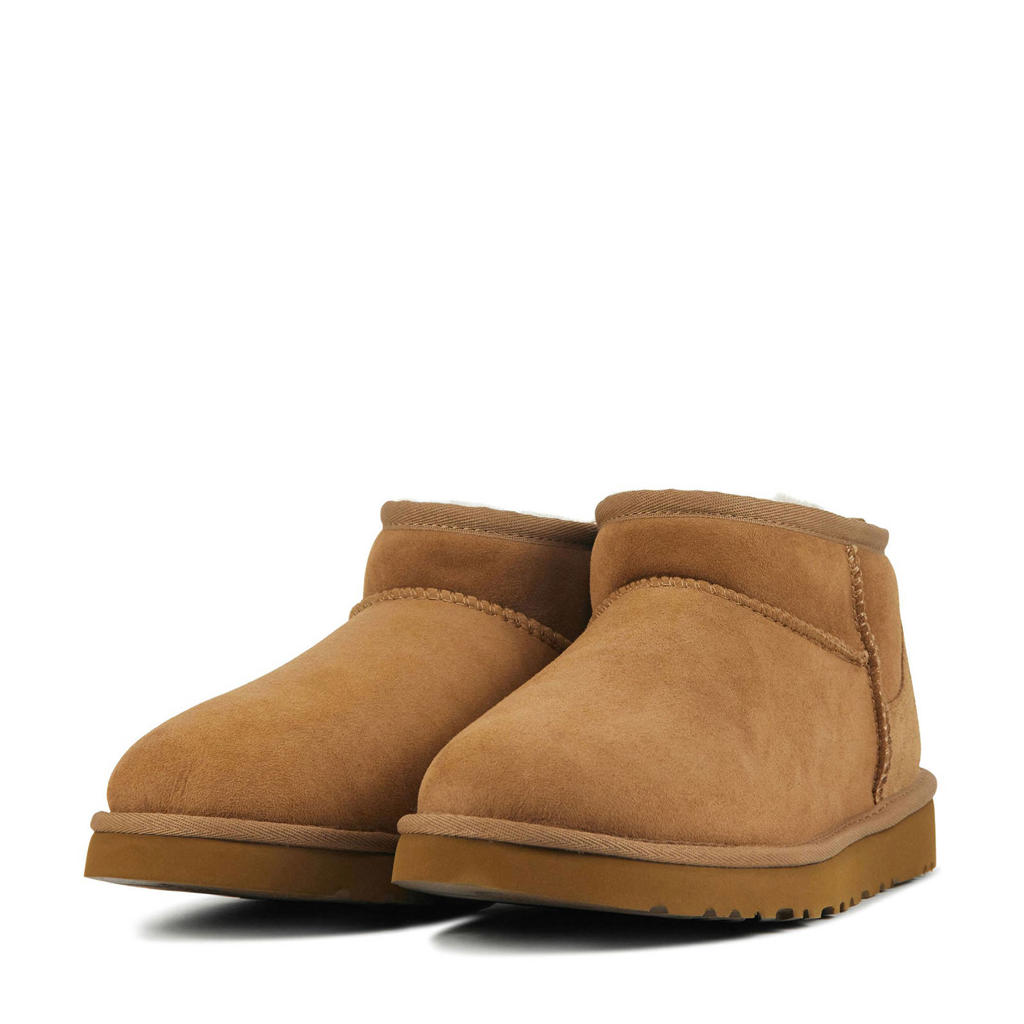 UGG Classic Ultra Mini suède enkelboots camel | wehkamp