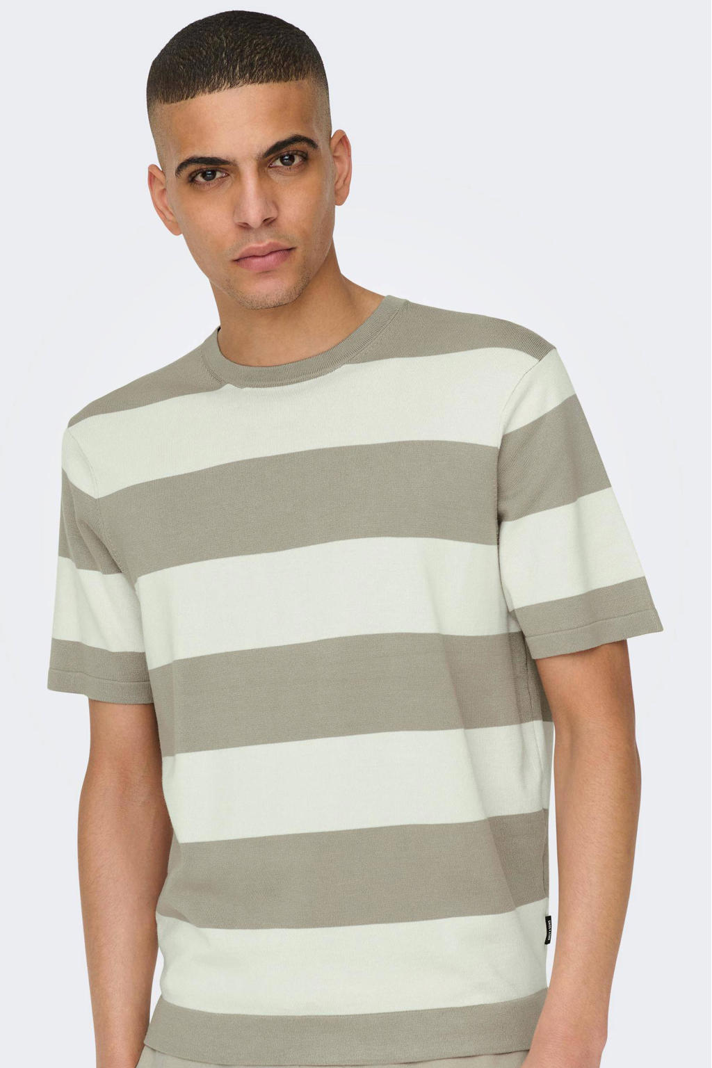 ONLY & SONS gestreept regular fit T-shirt ONSWYLER Vintage Khaki | wehkamp