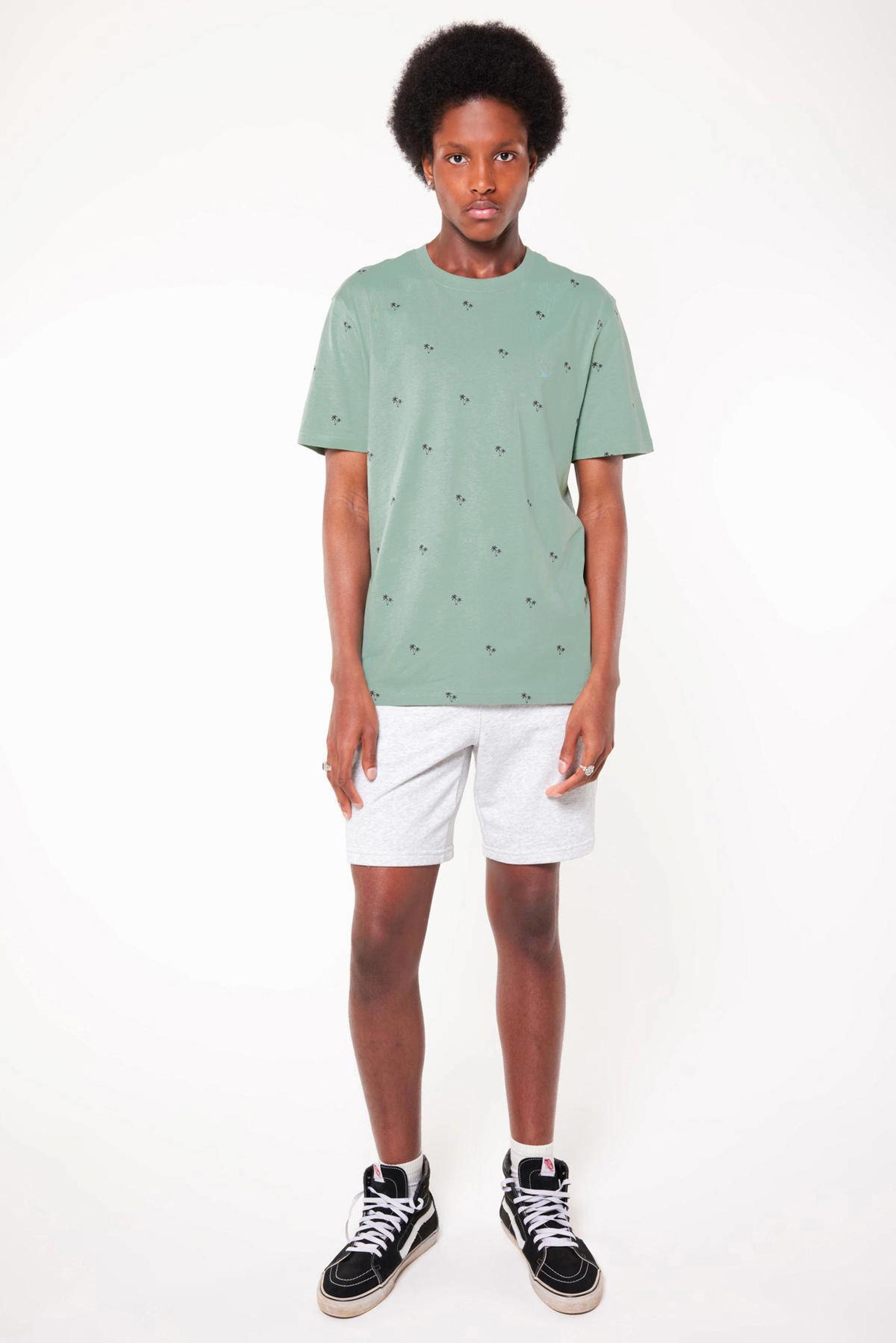 America Today regular fit T-shirt Ellis met all over print sage | wehkamp