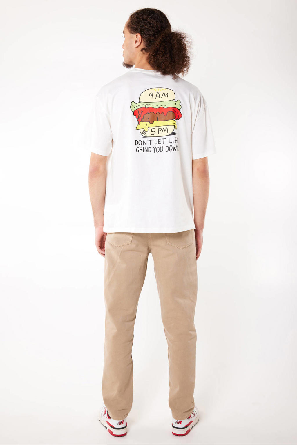 America Today regular fit T-shirt Elias met backprint off white | wehkamp