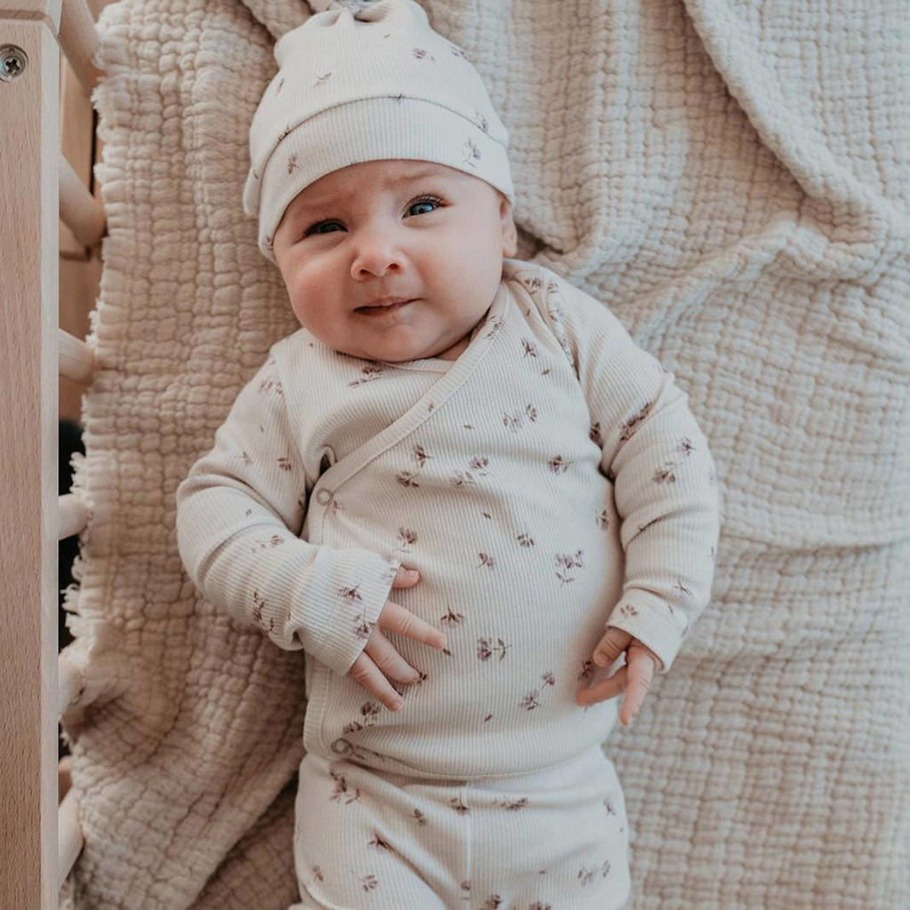 Yumi Baby new born broek Lilac Flowers | wehkamp