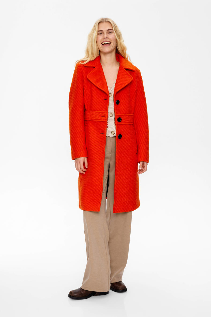 Rode jassen voor dames online kopen? | Morgen in huis | Wehkamp