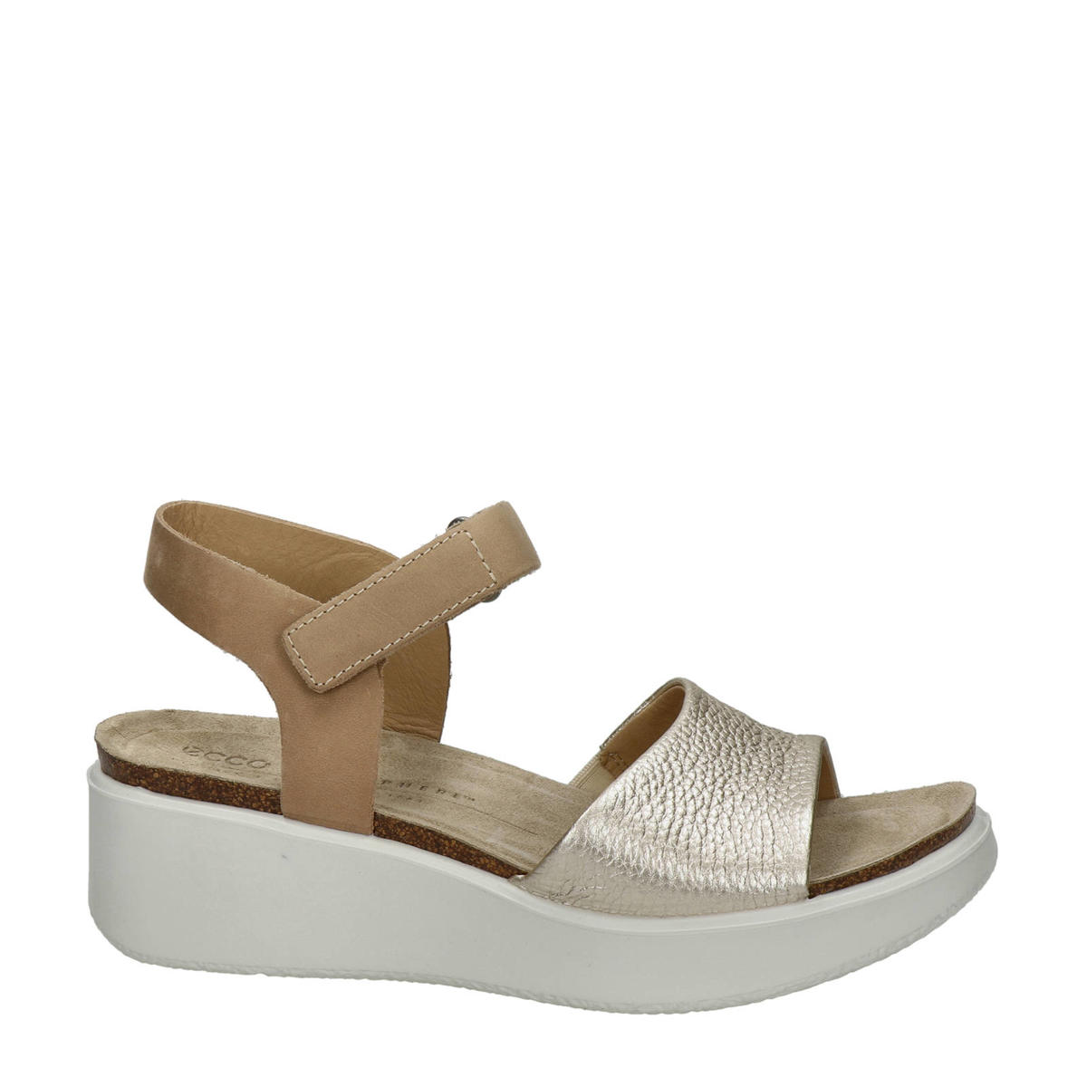 Ecco Flowt Wedge leren sandalen goud | wehkamp