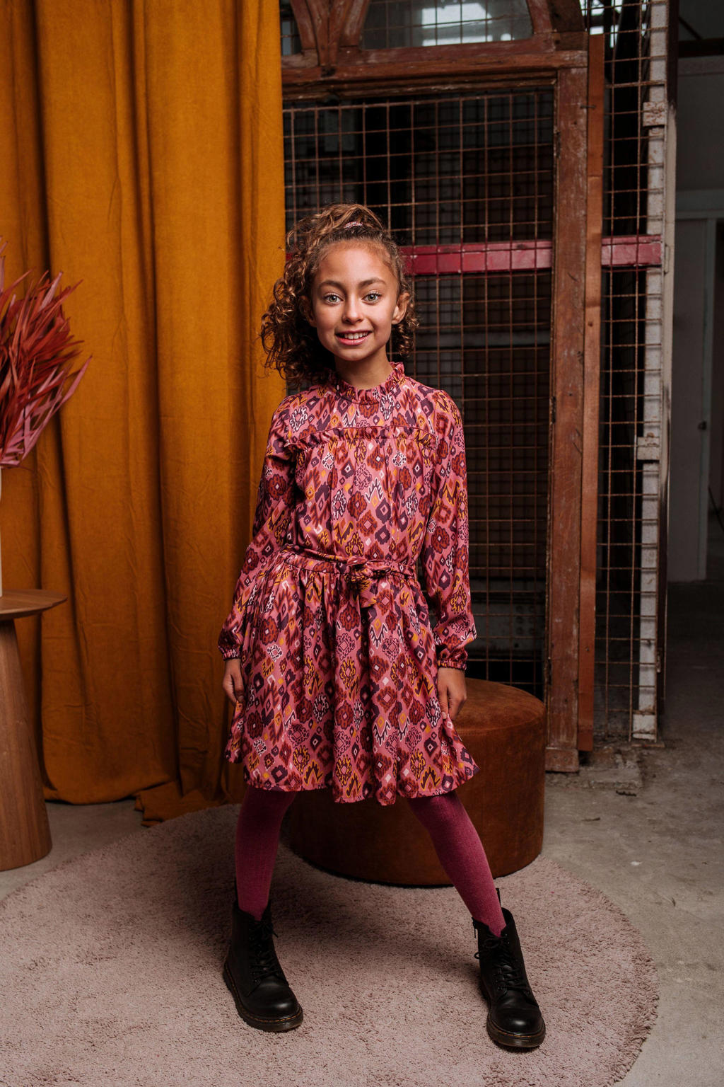 B.Nosy jurk B.PLEASANT met all over print roze/bruin/oker | wehkamp