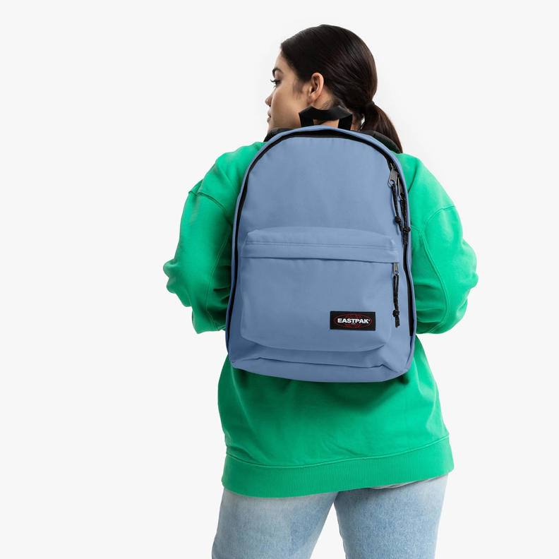 Eastpak rugzak Out of Office charming blue | wehkamp