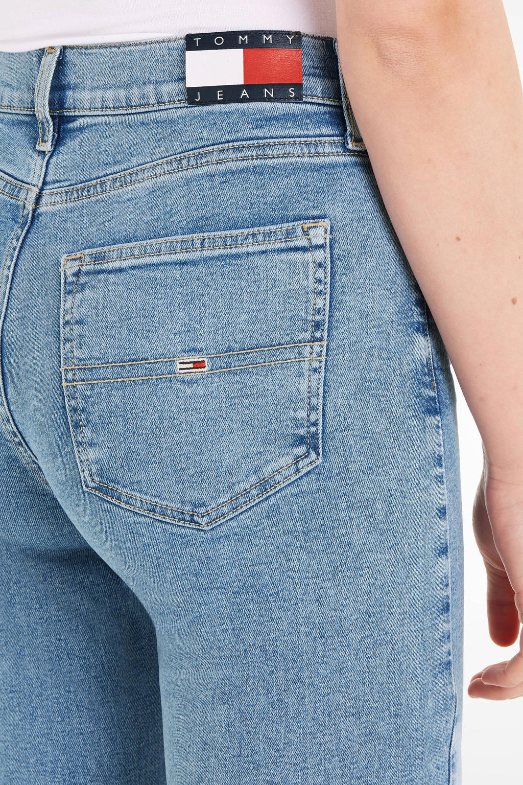 Tommy Jeans high waist flared jeans Sylvia medium blue denim | wehkamp