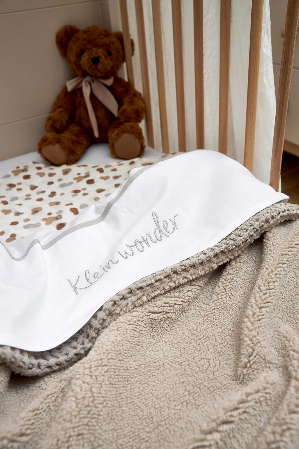Meyco baby wieglaken 'Klein Wonder' greige | wehkamp