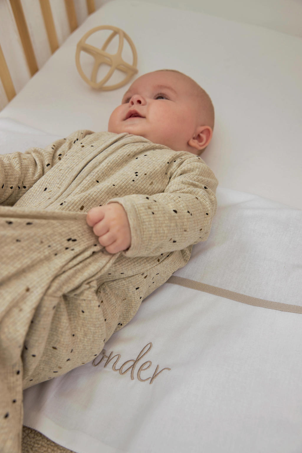 Meyco baby slaapzak Rib Mini Spot sand melange | wehkamp