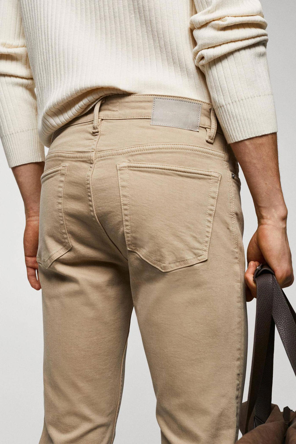 Mango Man slim fit broek lichtbeige | wehkamp