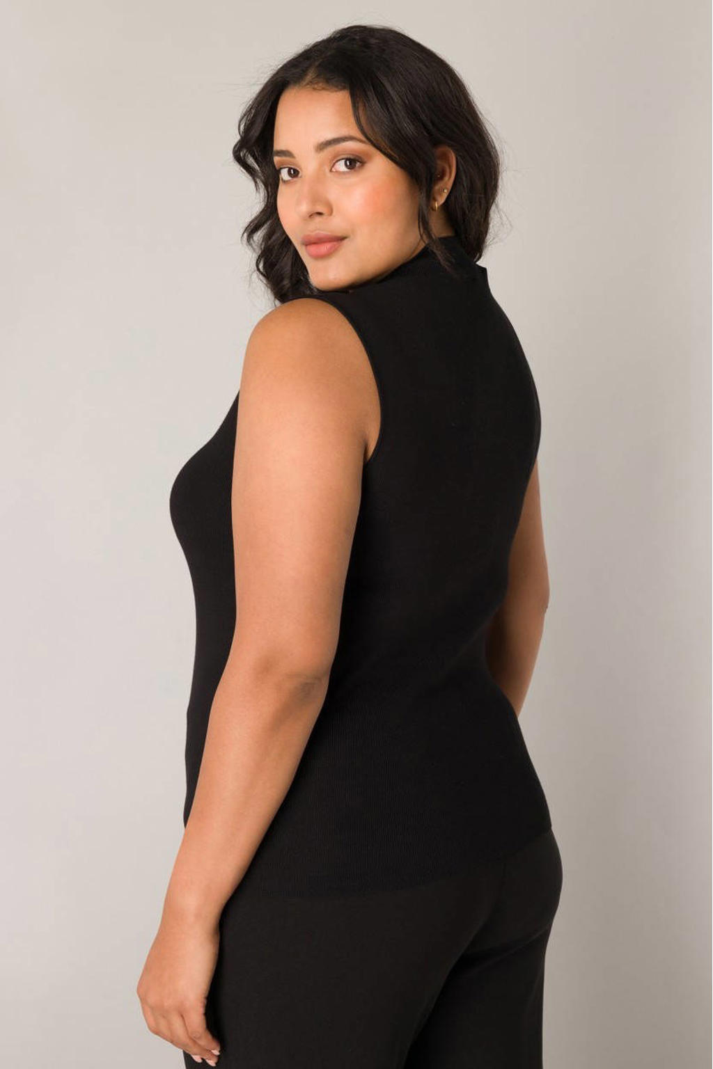 Base Level Curvy top Yaline zwart | wehkamp