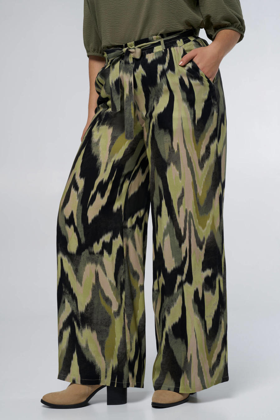 Groene broeken voor dames online kopen? | Morgen in huis | Wehkamp