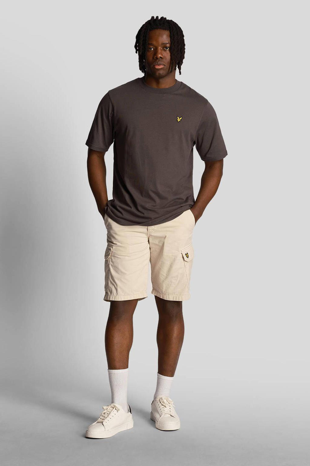 Lyle & Scott cargo short met logo beige | wehkamp