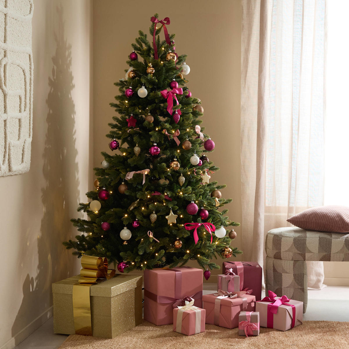 Nova Belle verlichte kerstboom Hemsedal (H155 x Ø88 cm) | wehkamp